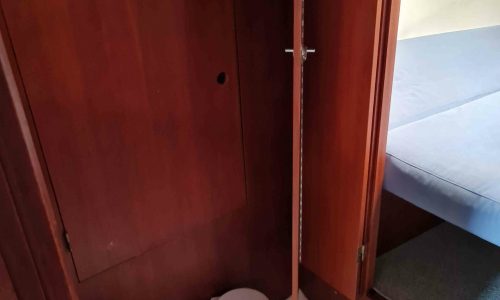 Neptun Yachten Neptun 31 mit Einbaudiesel und Radsteuerung